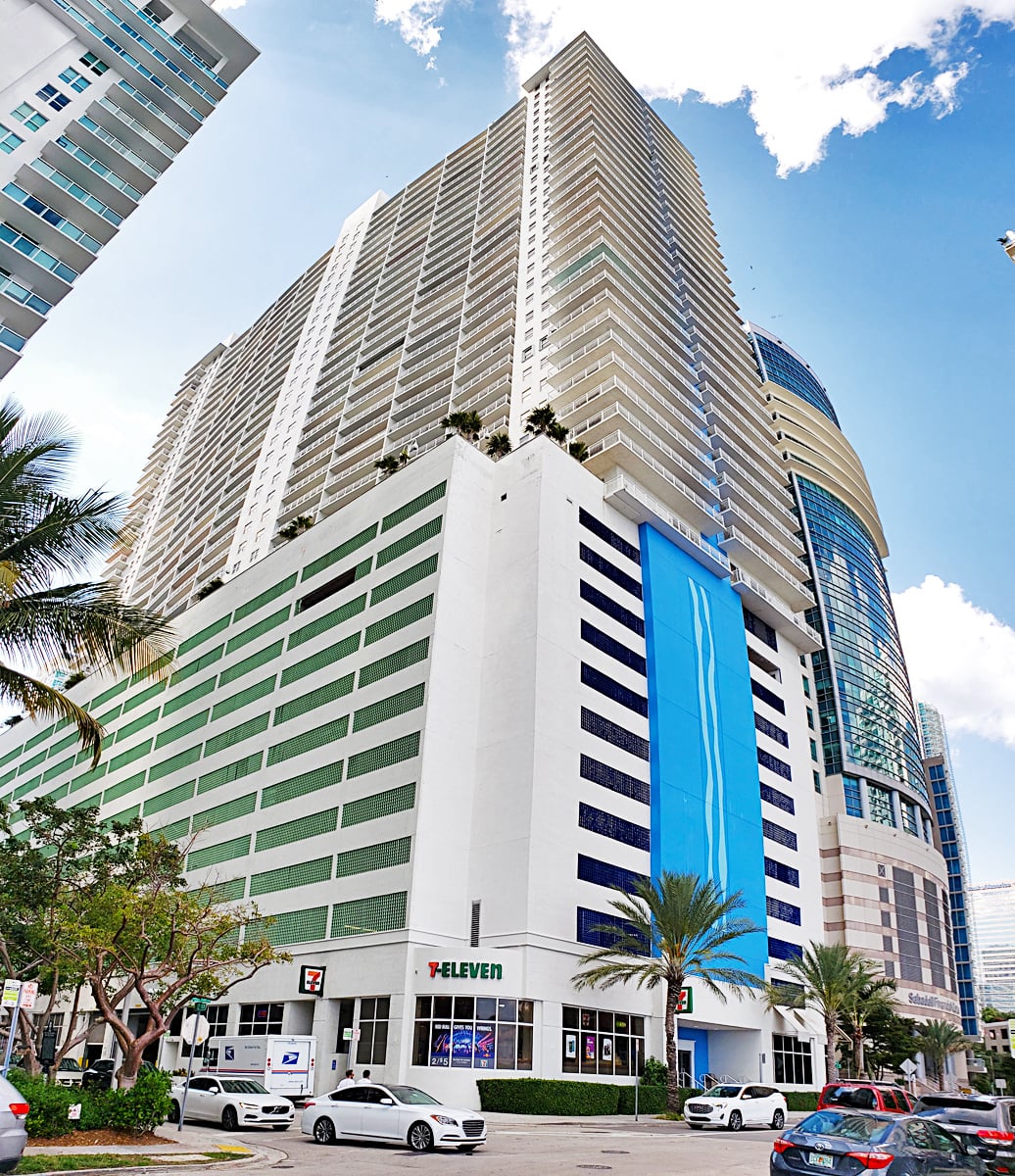 The Club at Brickell Bay | Condo Sales & Rentals | 1200 Brickell Bay Dr